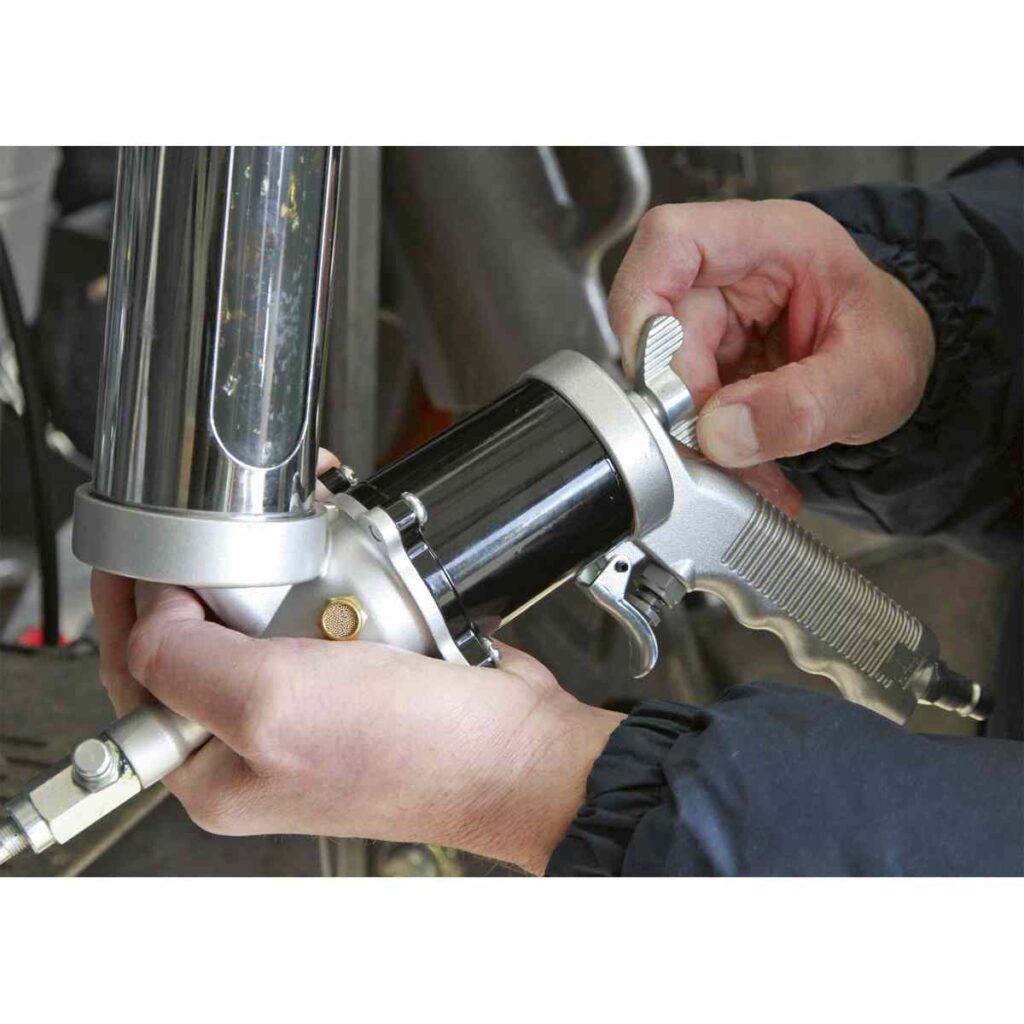 Manual/Air Grease Gun Kit – Wolds Engineering Services