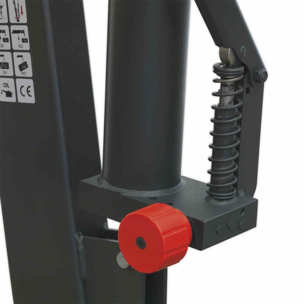 Premier Folding Engine Crane 2tonne – Wolds Engineering Services